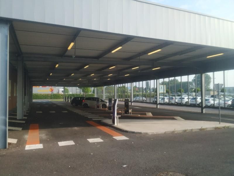 E . Leclerc Drive à Marly