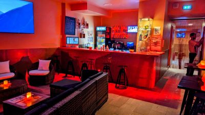 Club 72 - Club libertin, 11 Rue du Béarnais, 31000 Toulouse (France ...