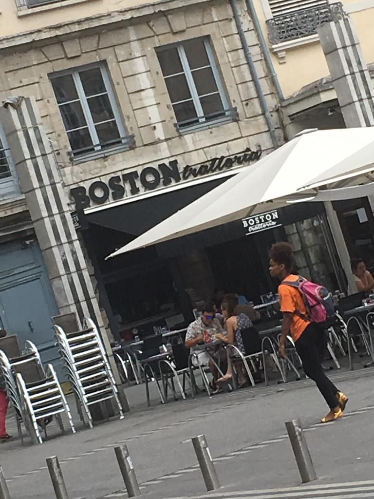Boston Café Lyon - Café bar (adresse, horaires, avis, ouvert le dimanche)