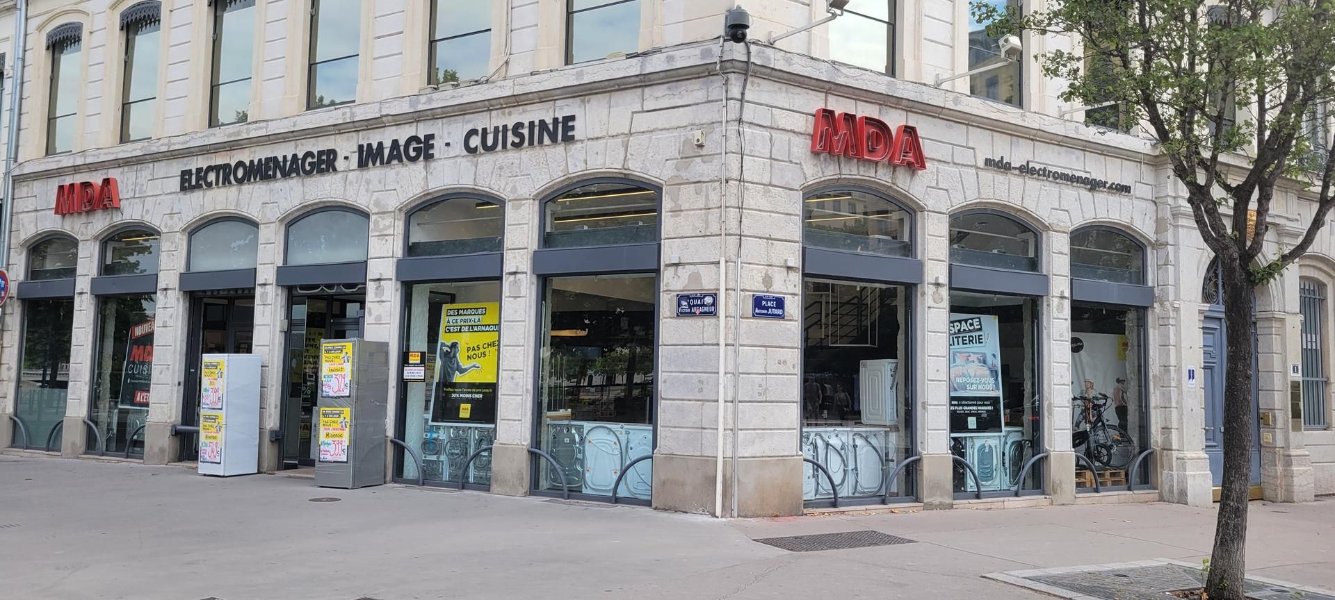 MDA DISTRIBUTION - 1 Pl. Antonin Jutard 69003 Lyon - Magasin d ...