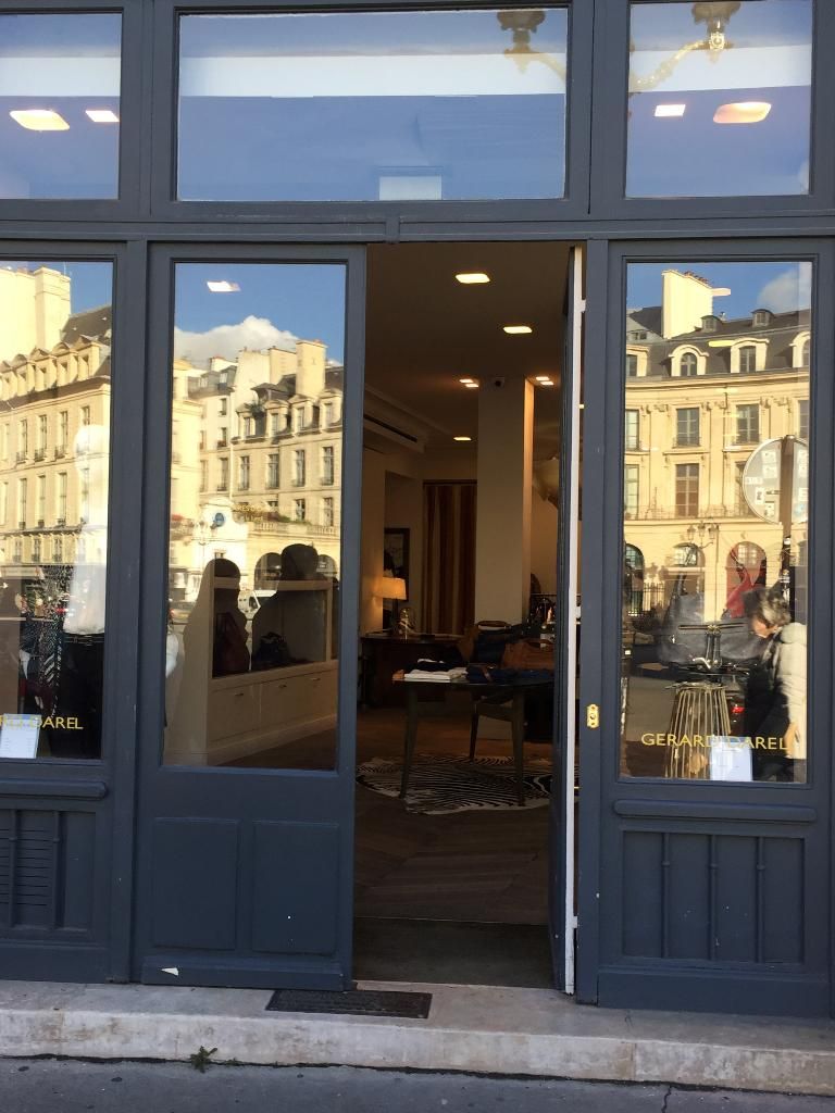 GD Distribution Paris - Magasins de vêtement (adresse, horaires)